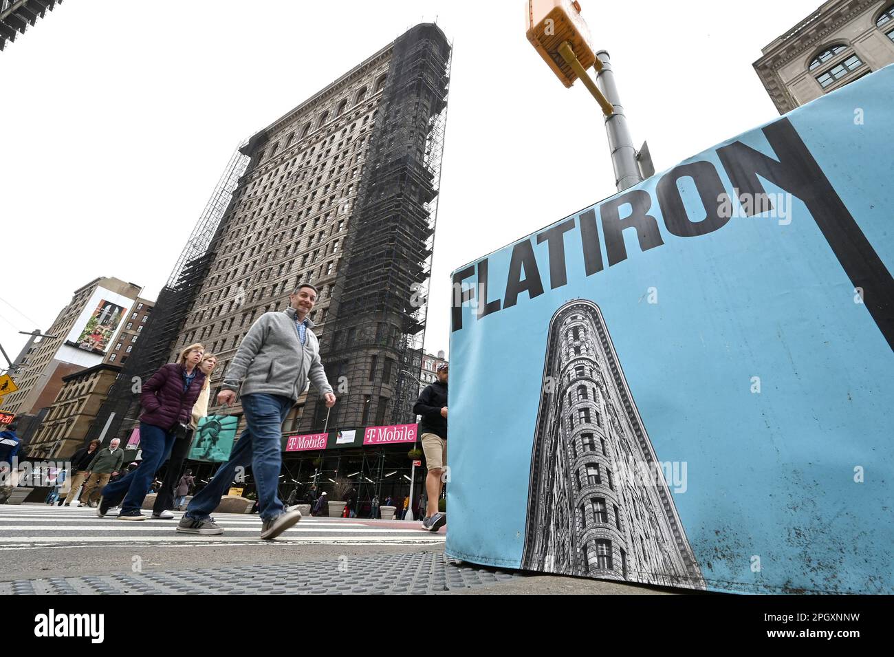 New York, USA. 24th Mar, 2023. View of the iconic Flatiron Building at ...