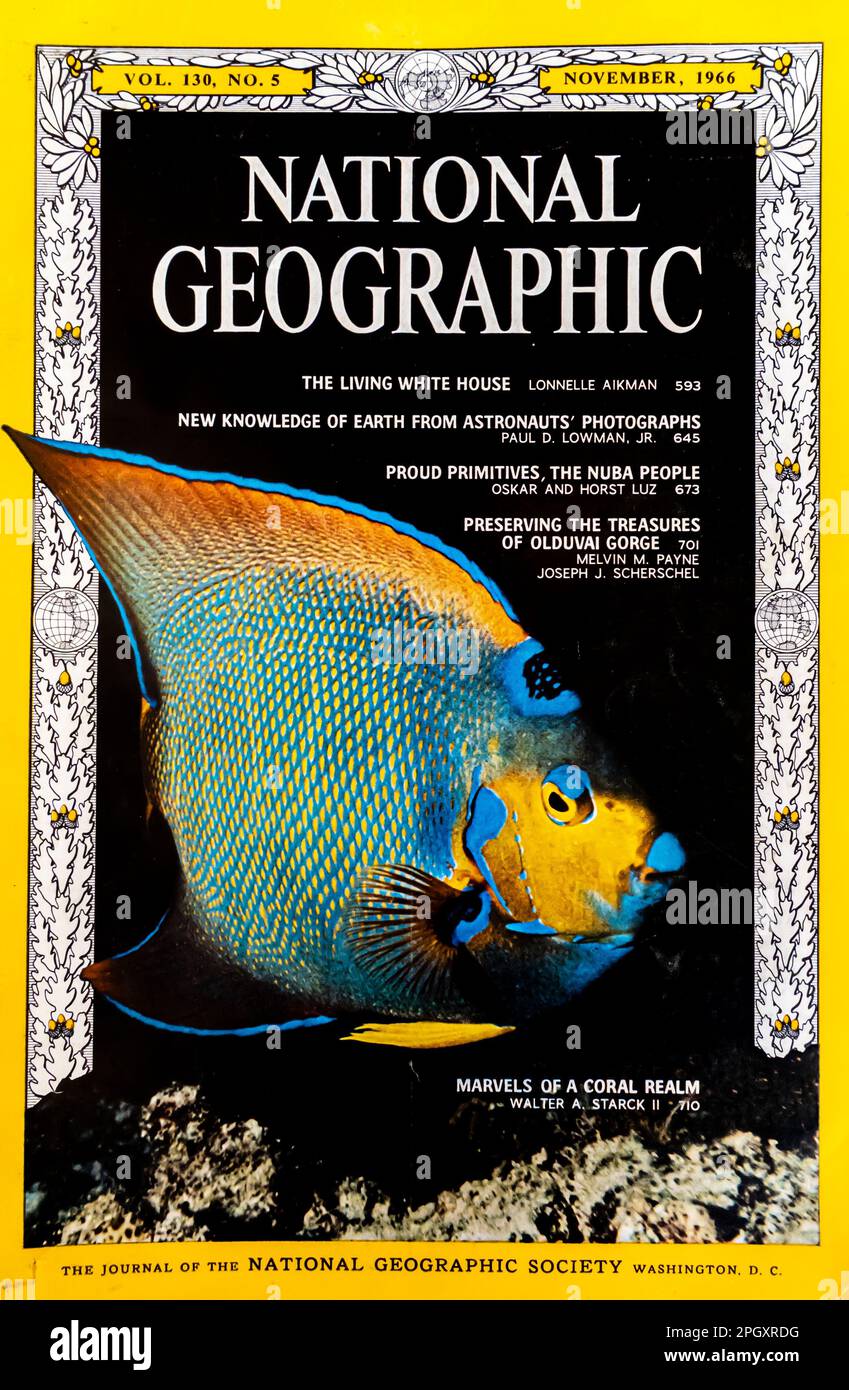 Magazine 1960s cover usa hi-res stock photography and images - Alamy