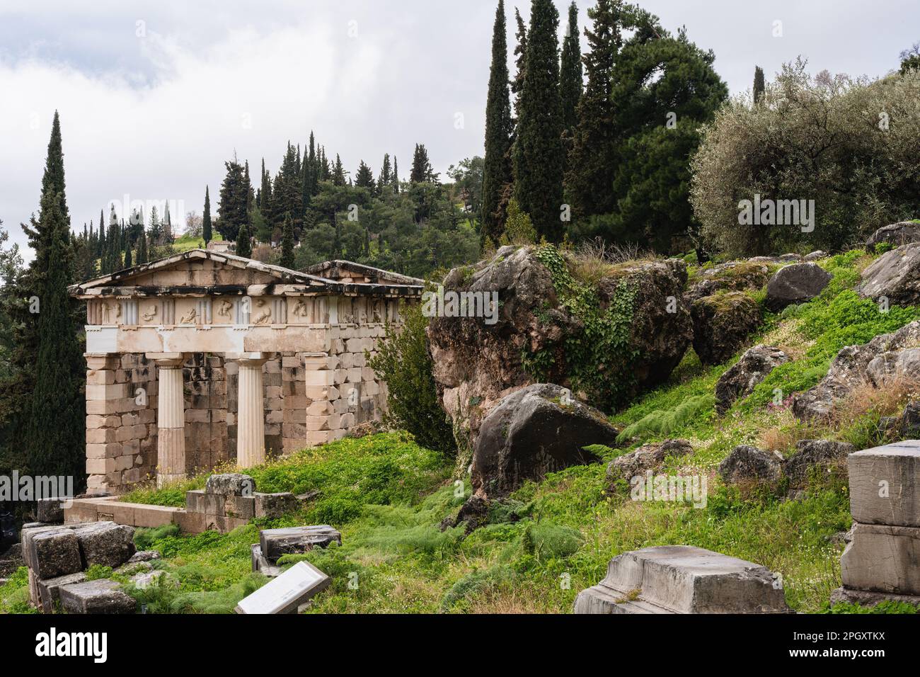 Ruins of an ancient temple, Temple Of Apollo At Delphi Oracle, Greece ...