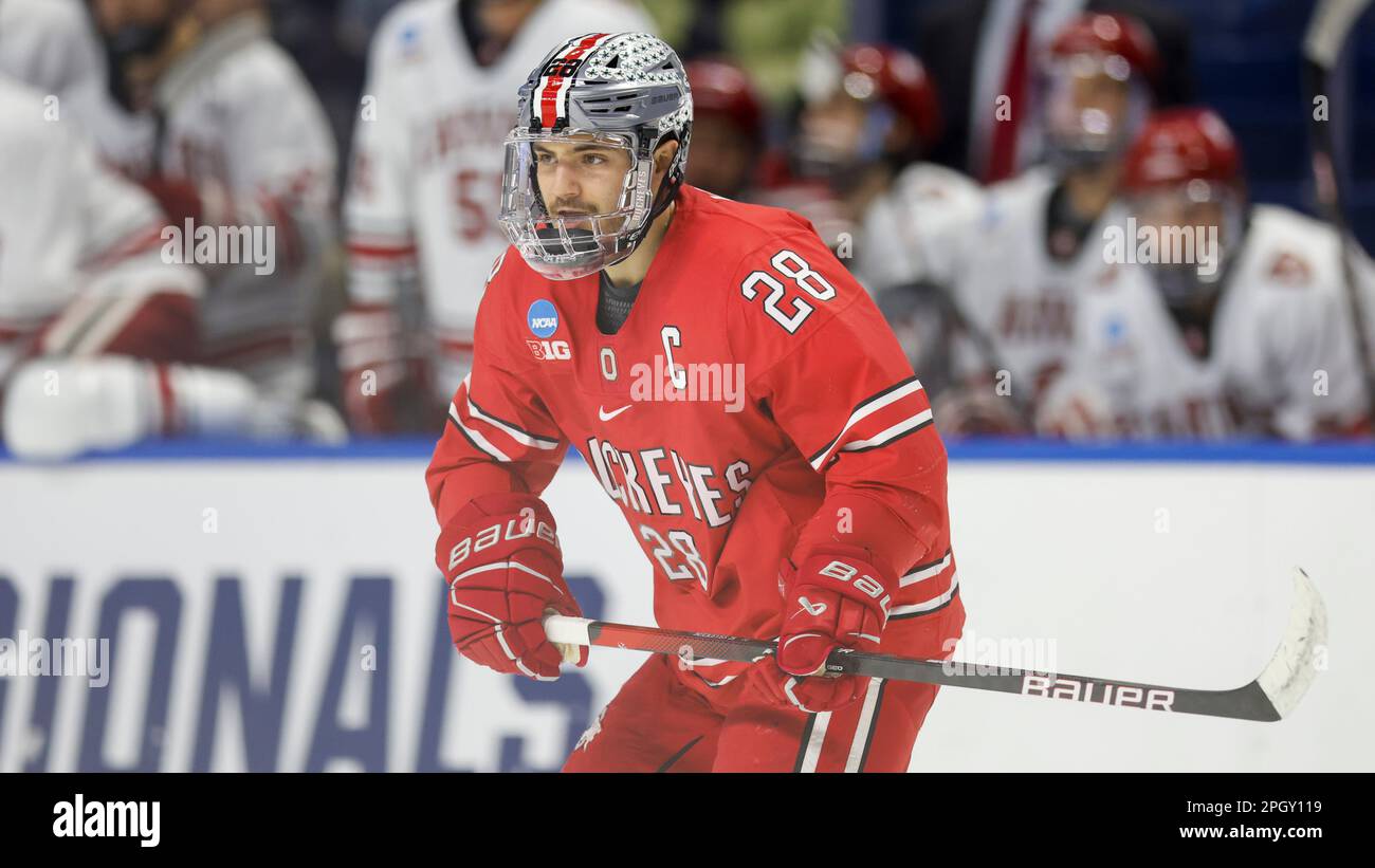 Ohio State forward Jake Wise (28) reacts during the first period of an ...