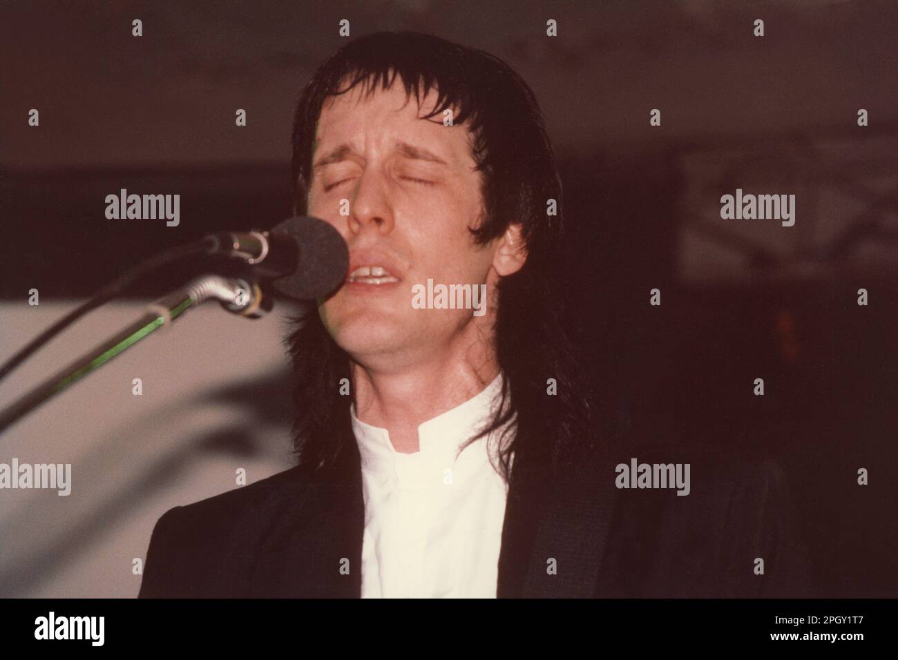 Todd Rundgren at the Living Room in Providence, RI, USA, circa 1985 ...