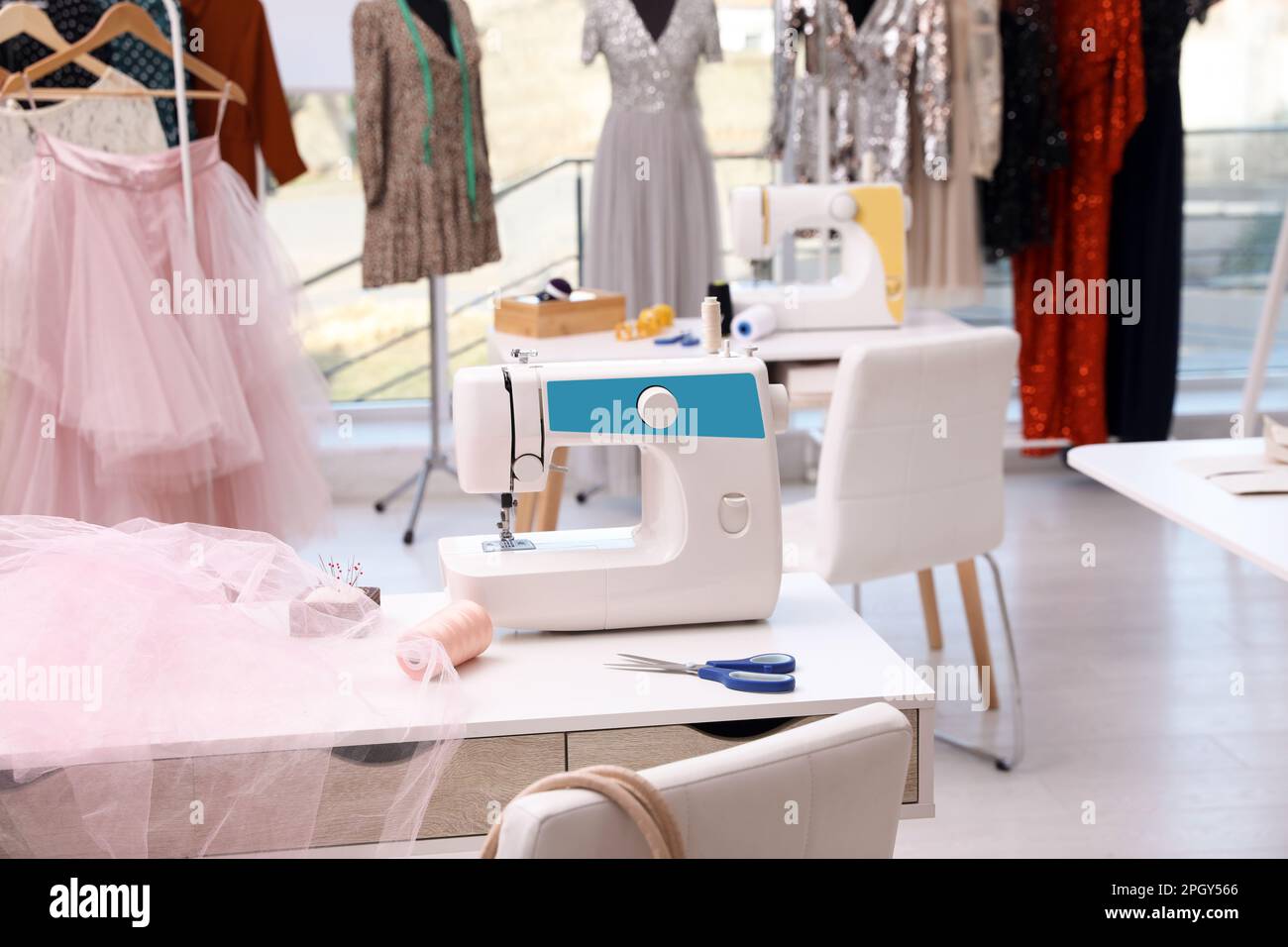 Dressmaking shop window hi-res stock photography and images - Alamy