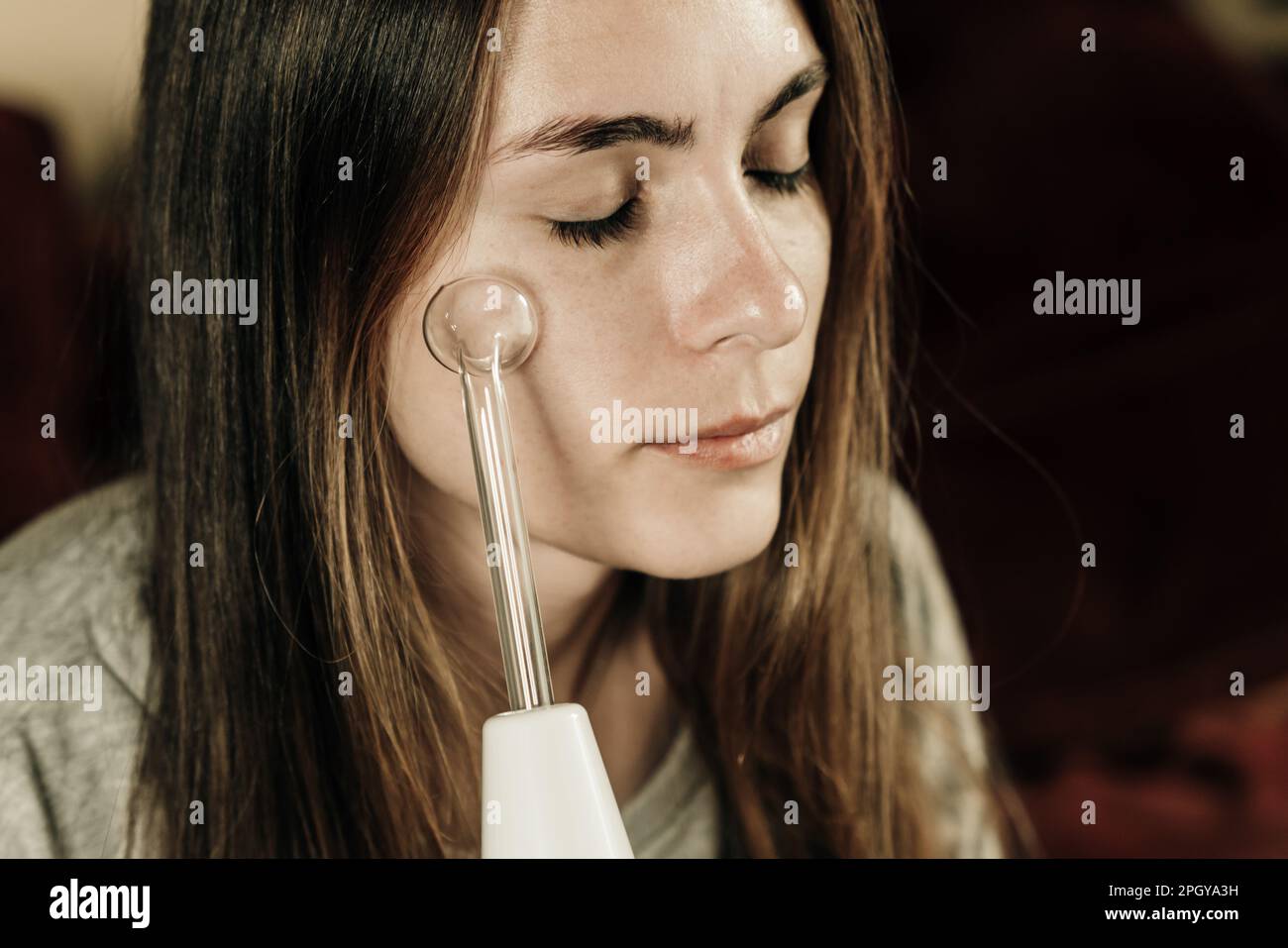 High frequency electrotherapy hi-res stock photography and images - Alamy