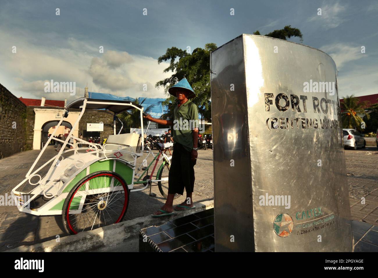Becak trisikad trishaw transport transportation hi-res stock ...
