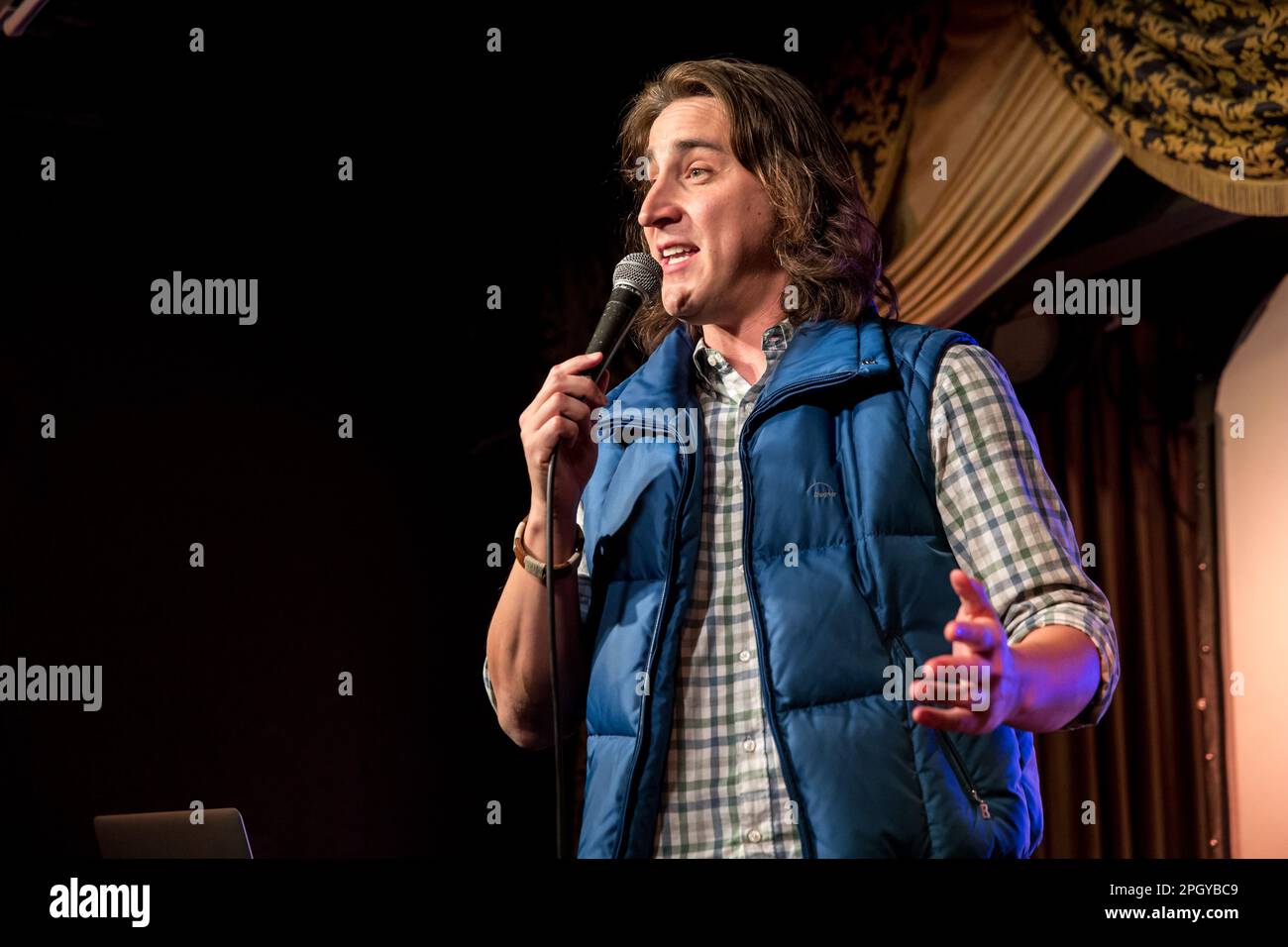 Jason C Saenz onstage Stock Photo - Alamy