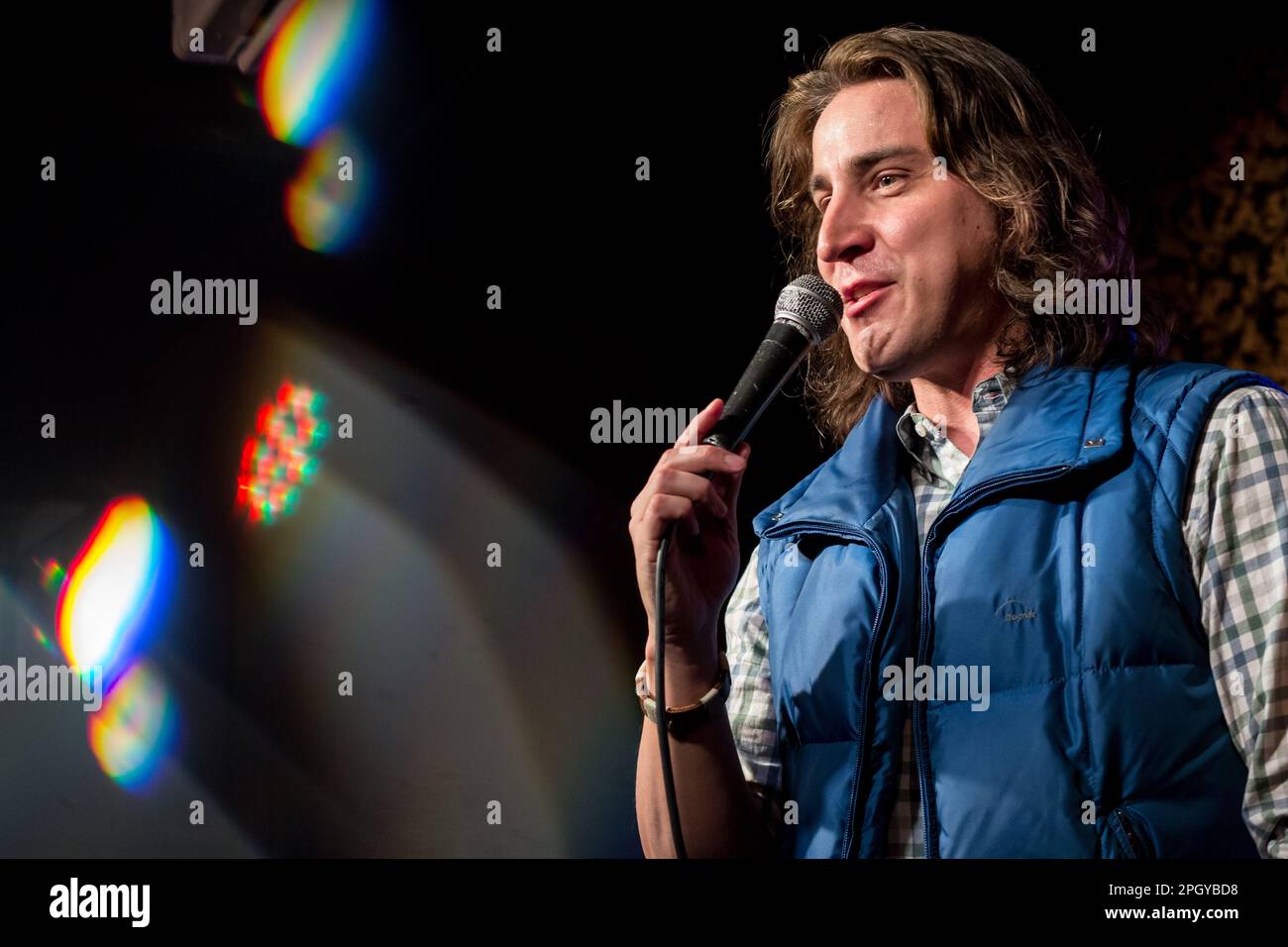 Benefits onstage hi-res stock photography and images - Alamy