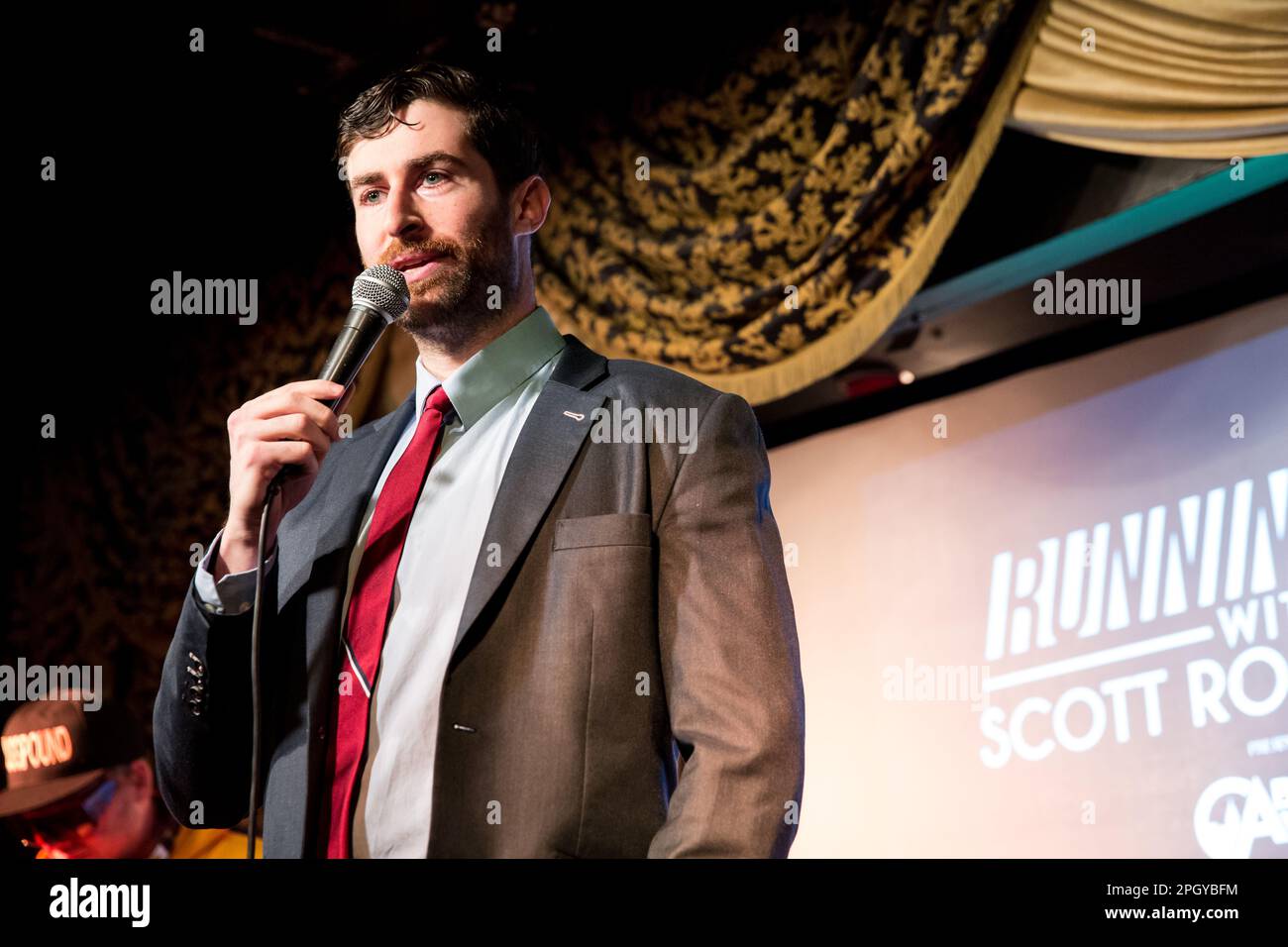 Scott Rogowsky at his Running Late Show Stock Photo - Alamy