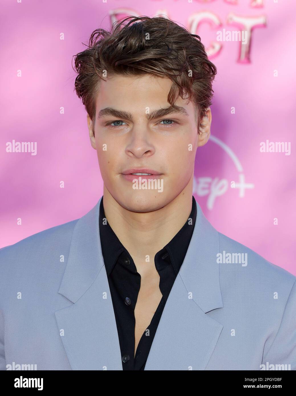 Blake draper prom pact hi-res stock photography and images - Alamy