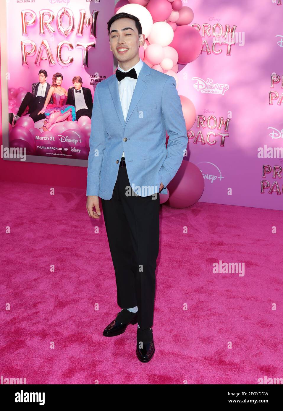 Jason sakaki hi-res stock photography and images - Alamy