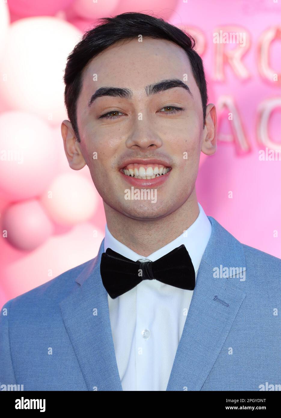 Jason sakaki hi-res stock photography and images - Alamy