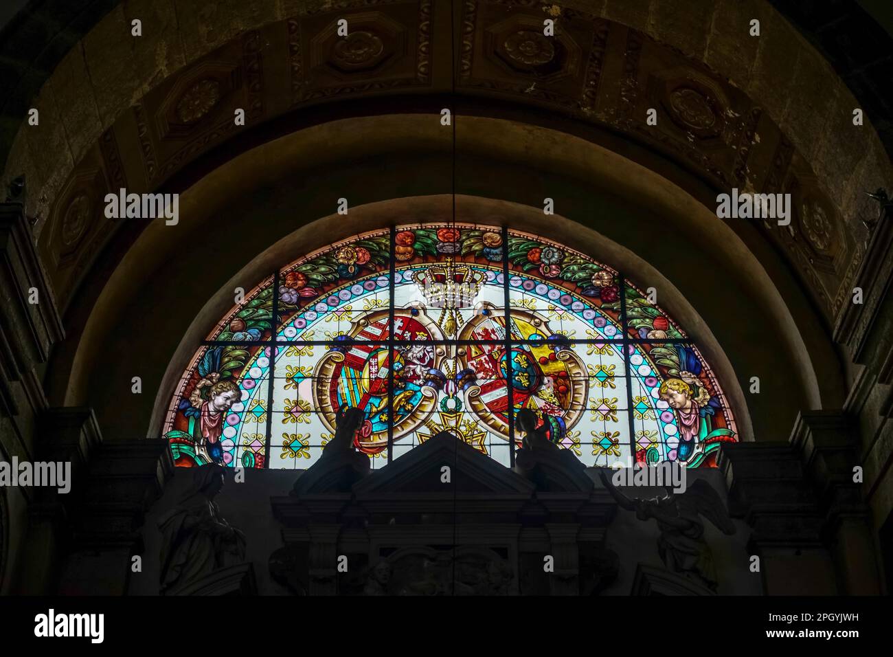 Renaissance italian stained glass hi-res stock photography and images ...