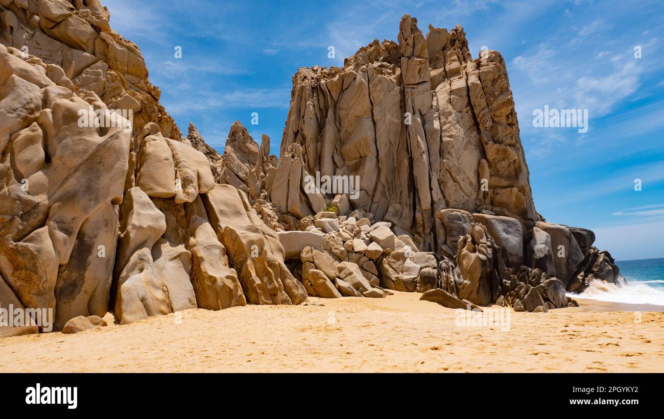 image of rocky cliff. rocky cliff nature. rocky cliff background. rocky ...