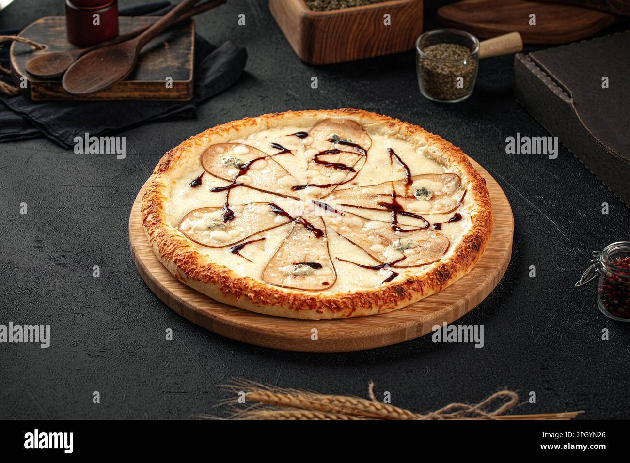 Top view italian pizza hi-res stock photography and images - Alamy