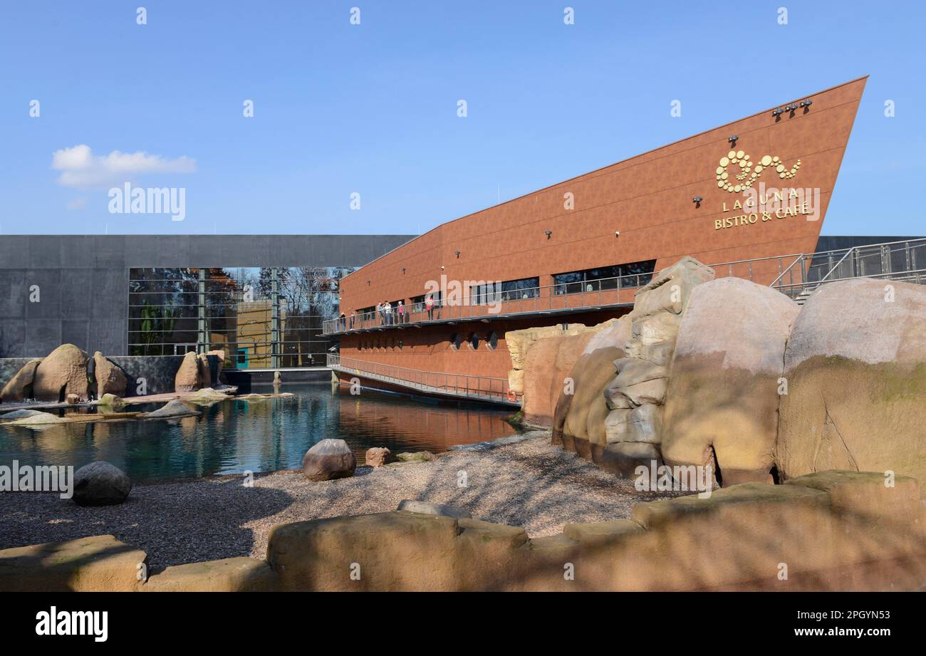 Zoo wroclaw afrykarium hi-res stock photography and images - Alamy