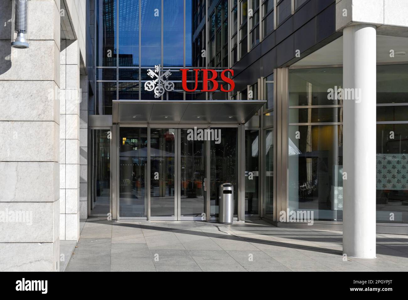 Building Bank UBS Stock Photo - Alamy