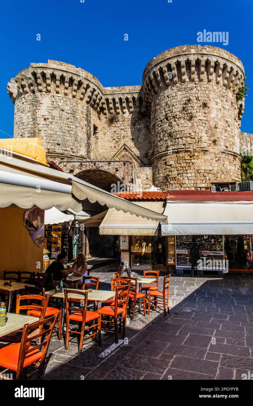 Marine gate, St. Catherines gate to the harbour, city wall up to 12 ...