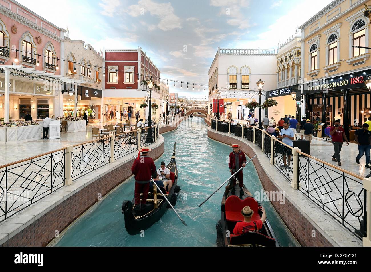 Villaggio Mall, Venetian-style shopping mall with canal, gondolas and ...