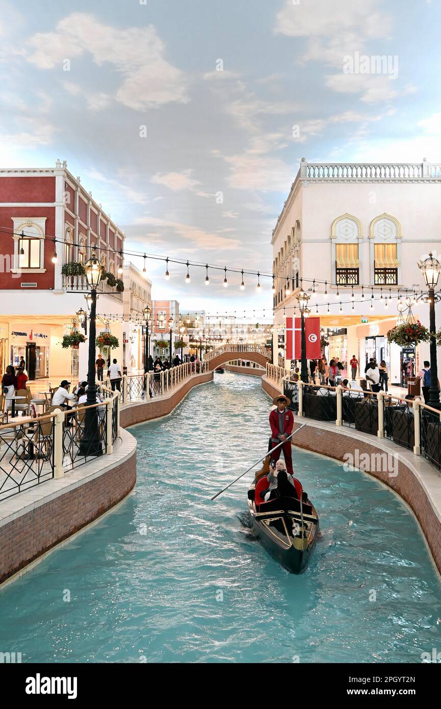 Villaggio Mall, Venetian-style shopping mall with canal, gondolas and ...