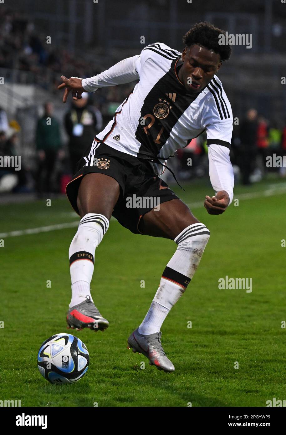 Faride alidou hi-res stock photography and images - Alamy