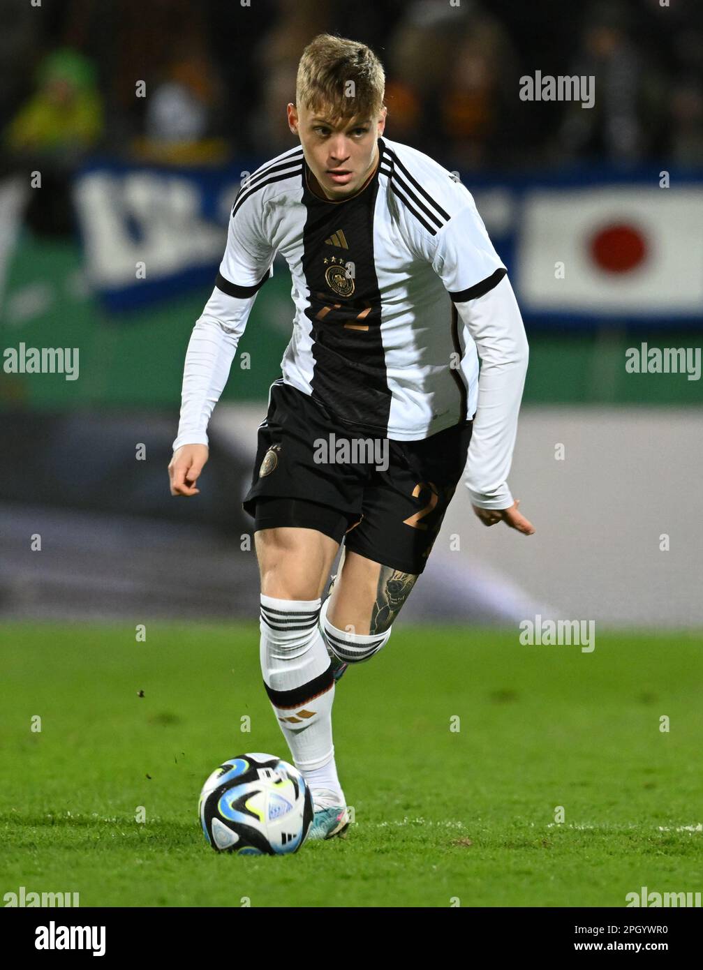 Luca netz hi-res stock photography and images - Alamy