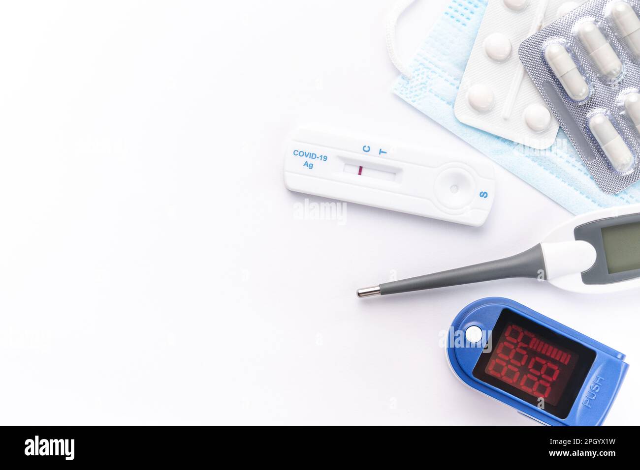 Medical kit for the prevention and treatment of coronavirus. Mask, test ...