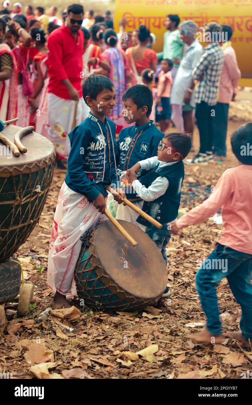 Sarhul hi-res stock photography and images - Alamy