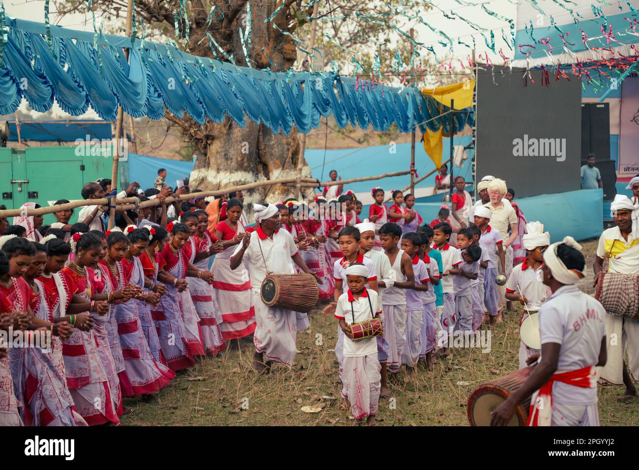 Sarhul hi-res stock photography and images - Alamy