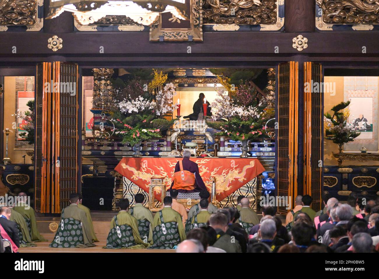 Buddhist memorial service called "Kyosan Hoyo" is held at Founder's ...