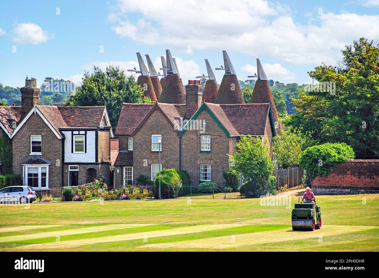Bearsted village hi-res stock photography and images - Alamy