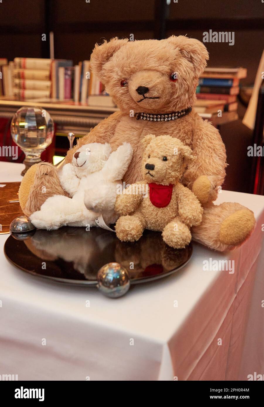 Hamburg, Germany. 25th Mar, 2023. Teddy bears stand on a table during a ...