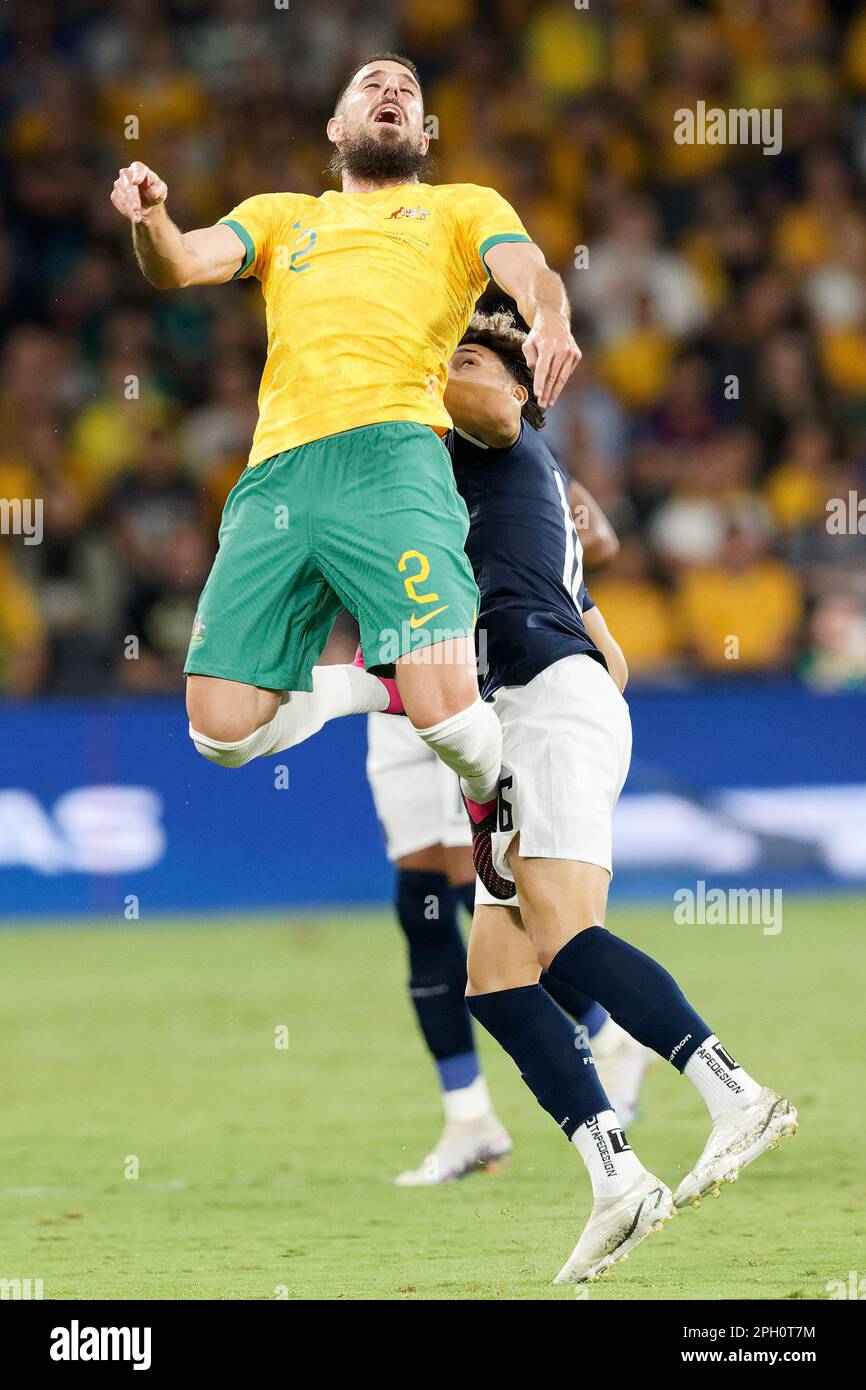 Sport football player head head shot hi-res stock photography and ...