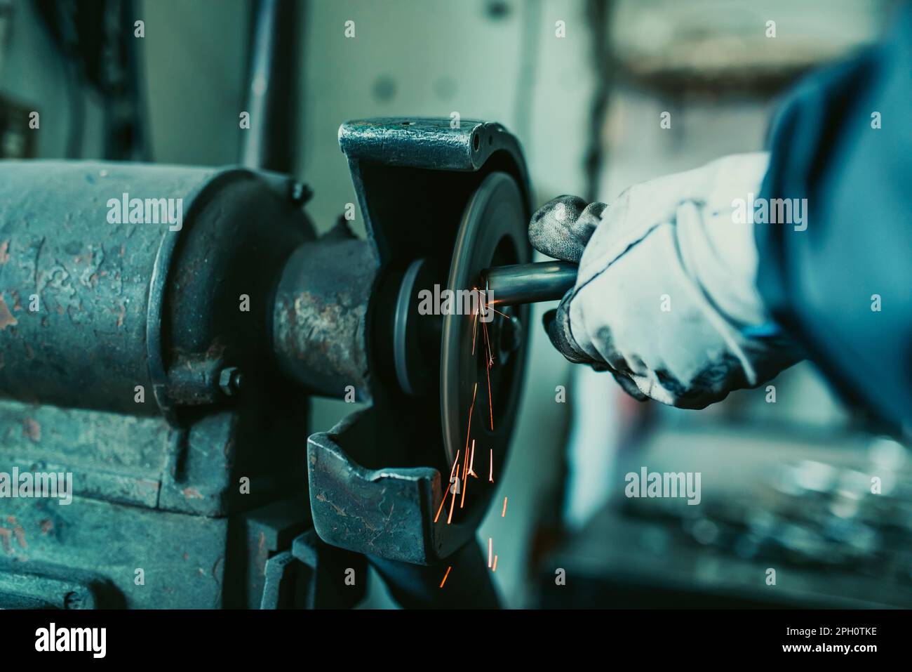 Safety work welding grinding iron hi-res stock photography and images ...
