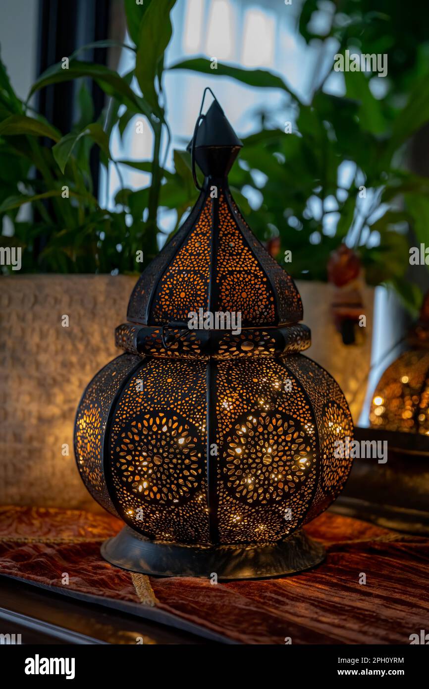 Islamic home decoration hi-res stock photography and images - Alamy