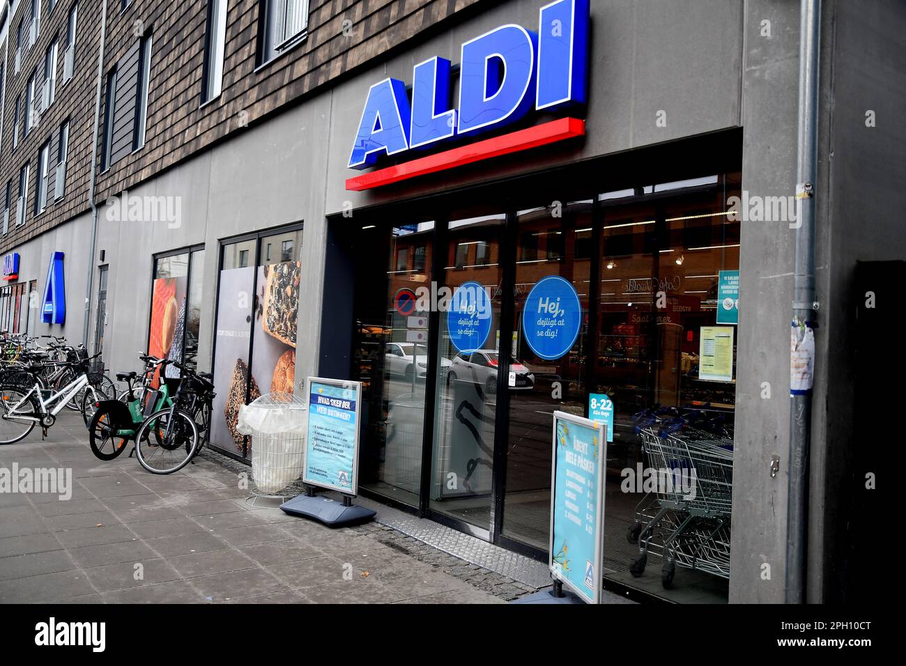 Copenhagen /Denmark/25 March 2023/ Deutsche aldi grocery store in ...