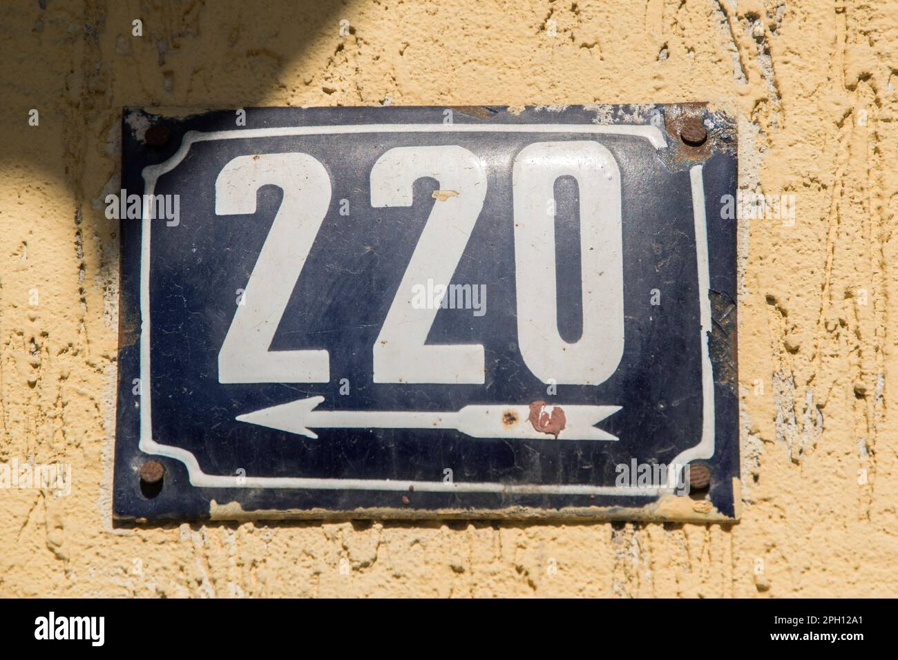 Number 220 hi-res stock photography and images - Alamy