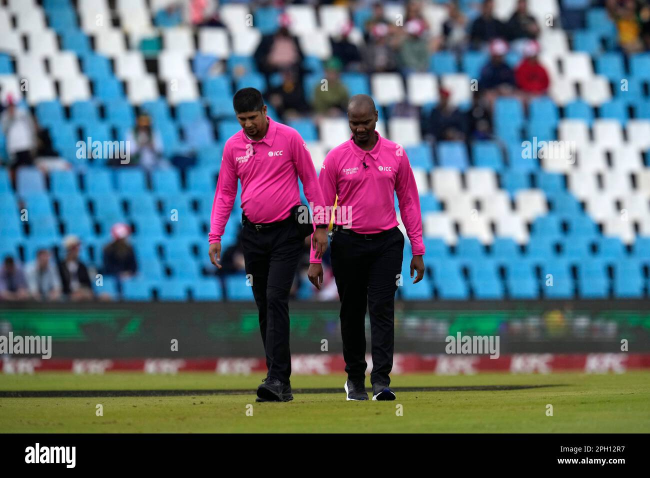 Umpire Bongani Jele, of South Africa, right, with colleague Allahudien ...