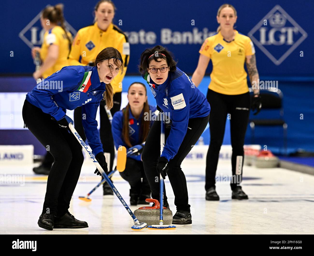 Giulia zardini lacedelli hi-res stock photography and images - Alamy