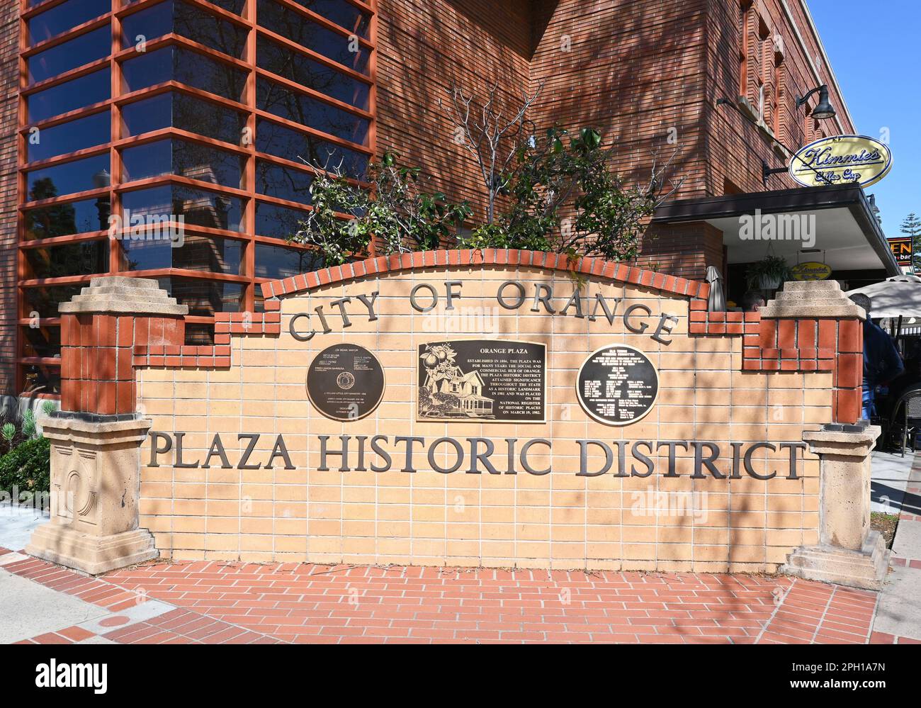 Historic district sign hi-res stock photography and images - Alamy