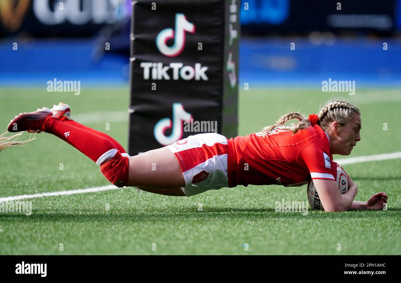 Hannah jones wales hi-res stock photography and images - Alamy