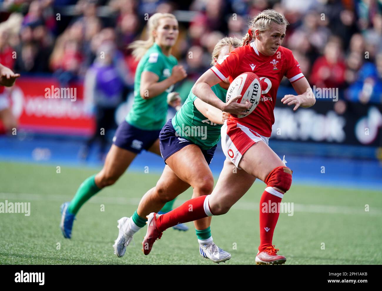 Hannah jones wales hi-res stock photography and images - Alamy