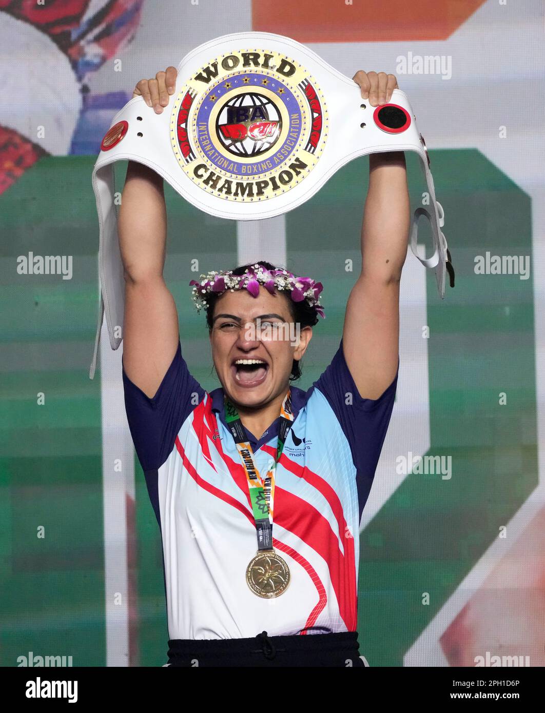 India's Sweety celebrates after wining Elite Women 75-81Kg Light heavy ...