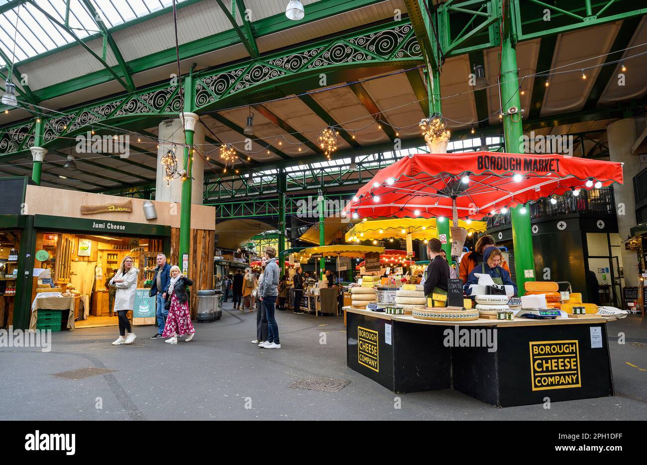 Roof borough market in london hi-res stock photography and images - Alamy