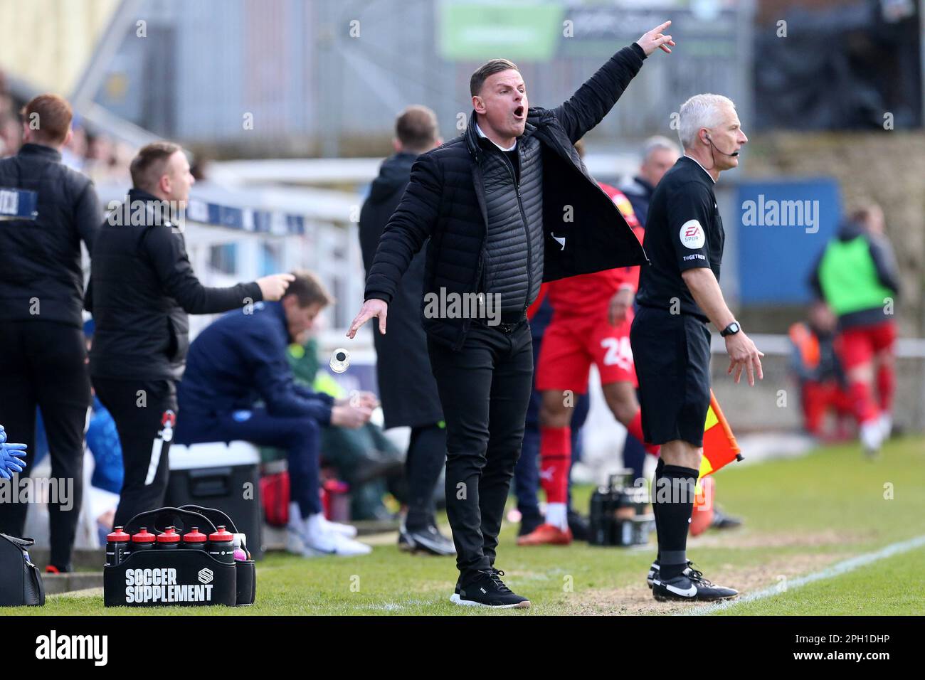 Orient manager hi-res stock photography and images - Alamy