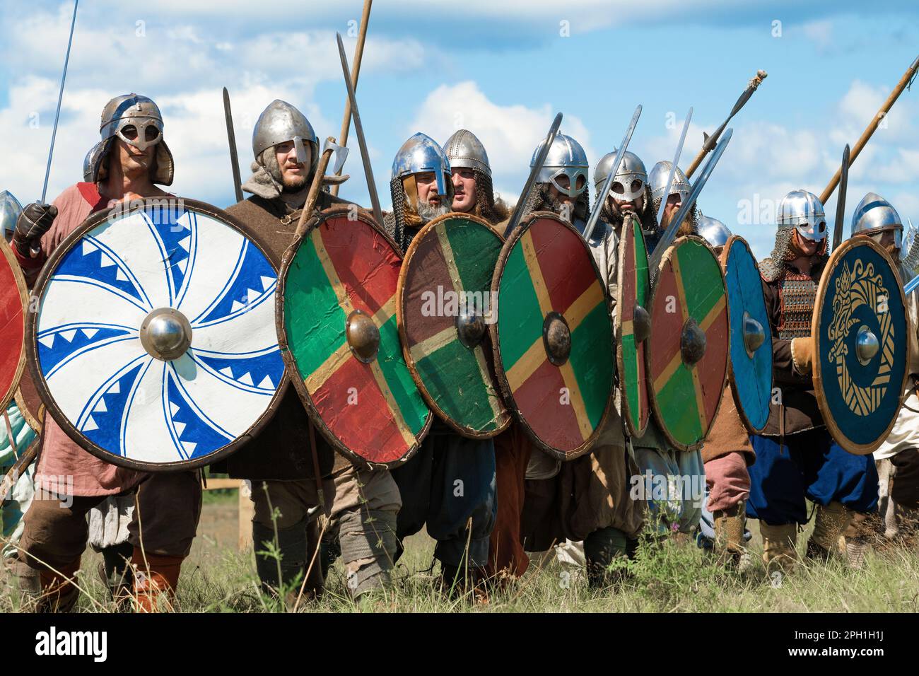 TVER REGION, RUSSIA - JULY 22, 2022: Line of medieval warriors before ...