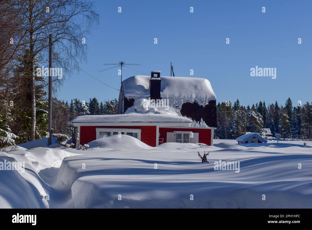 Beautiful super Finnish winter landscape with red wooden finnish house ...