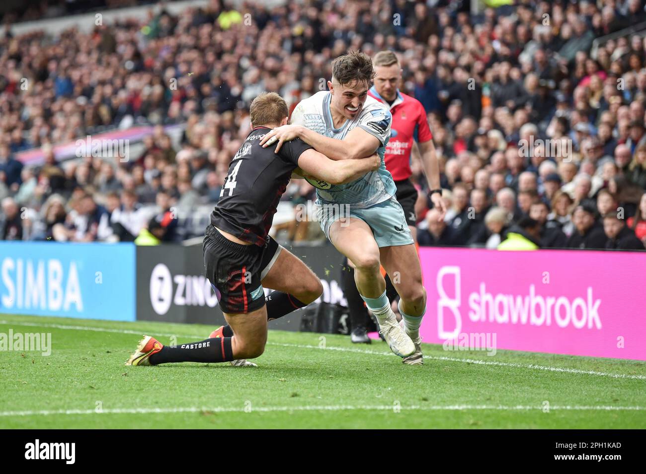 London, UK. 25th Mar, 2023. Cadan Murley of Harlequins drives for the ...