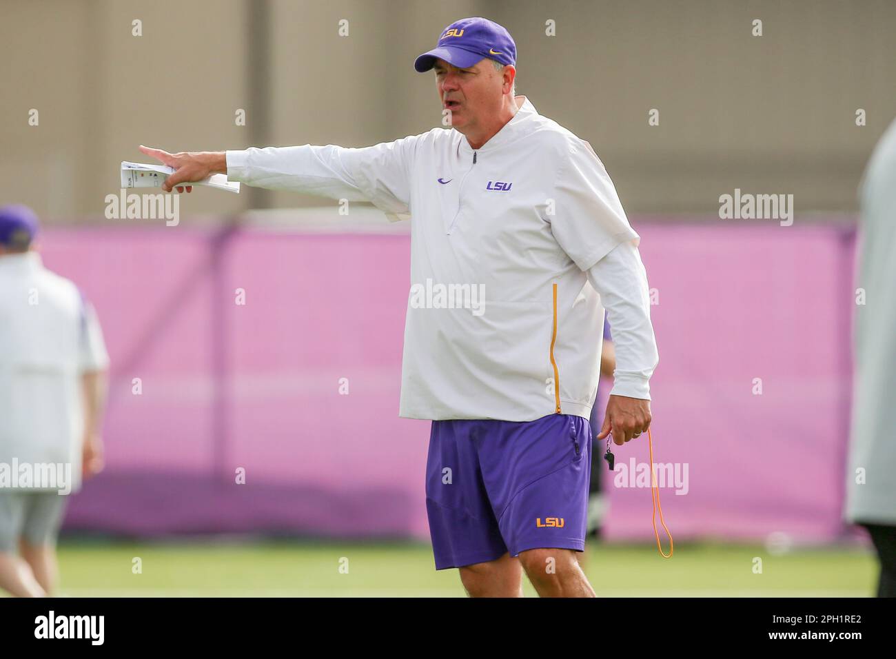 March 25, 2023: LSU Offensive Coordinator Mike Denbrock coaches a drill ...