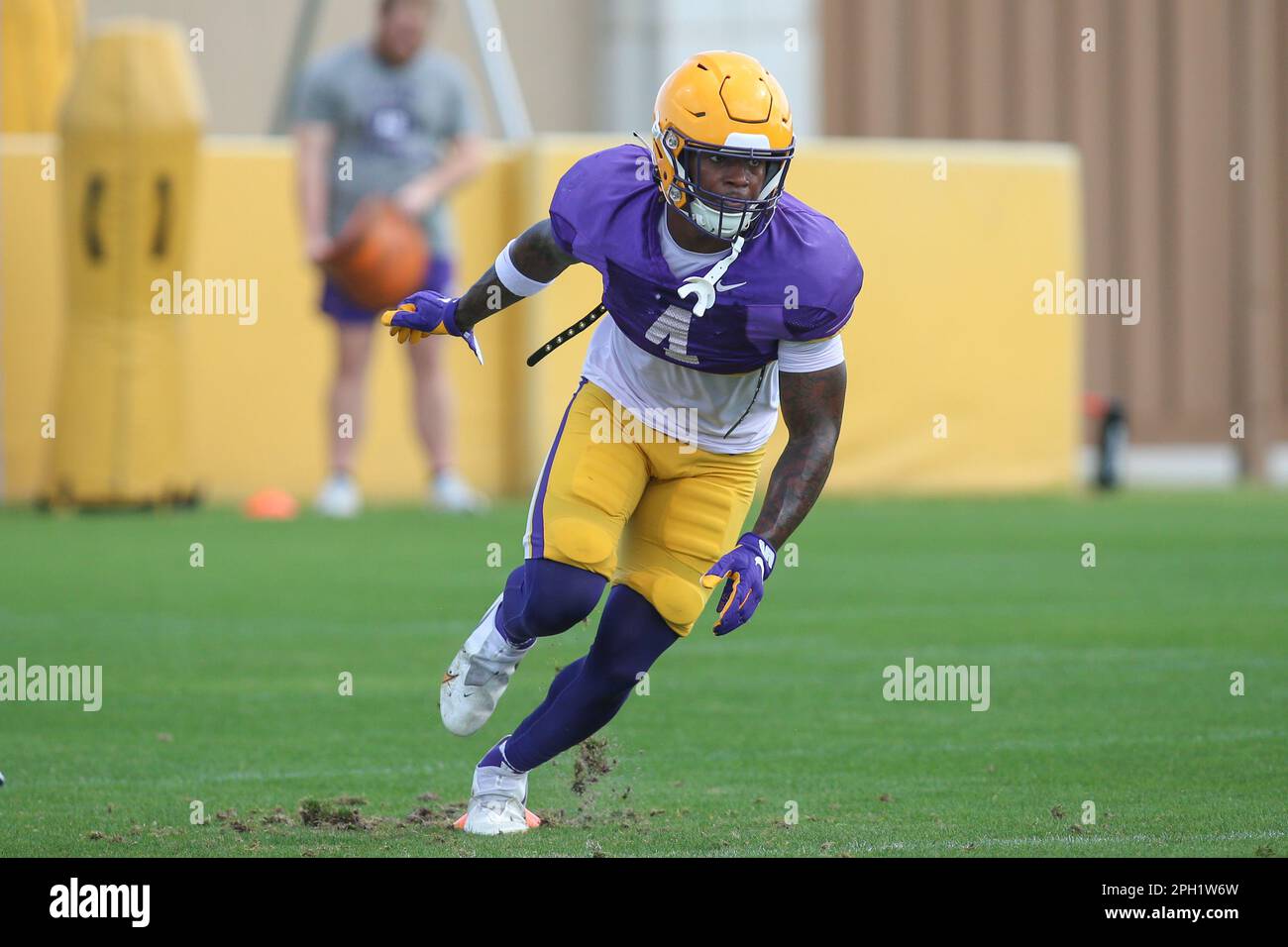 March 25, 2023: LSU's Harold Perkins Jr. (4) runs through a drill ...