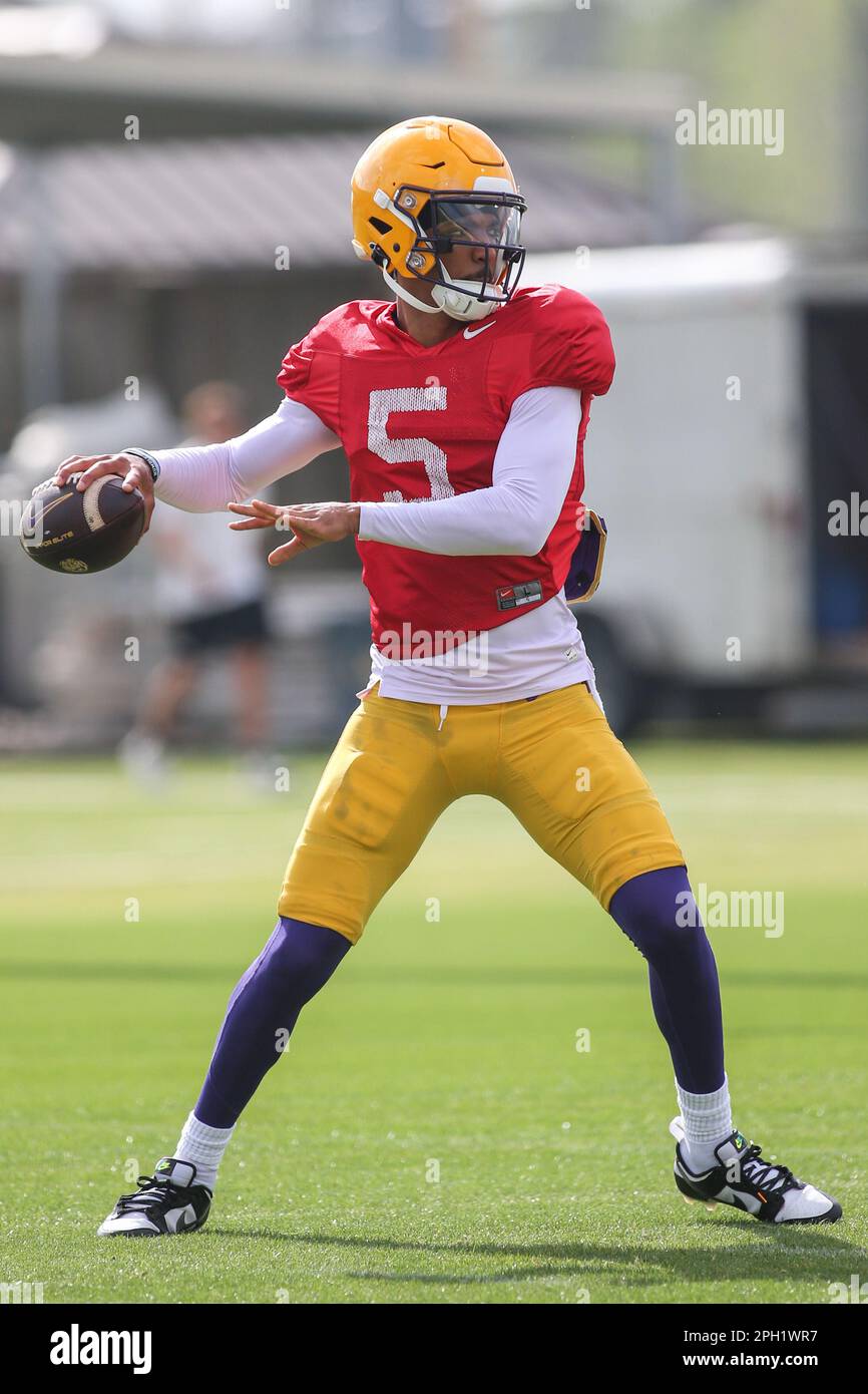 Baton Rouge, LA, USA. 25th Mar, 2023. LSU quarterback Jayden Daniels (5 ...