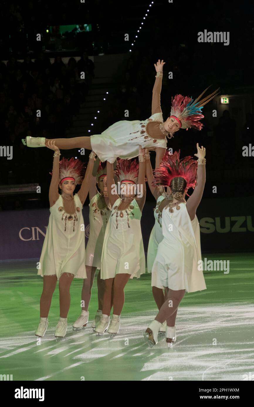 The Hot Shivers team skating on the music note of the movie Mission at ...